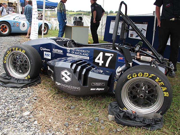 New Zealand Festival of Motor Racing (2012) - Page 4